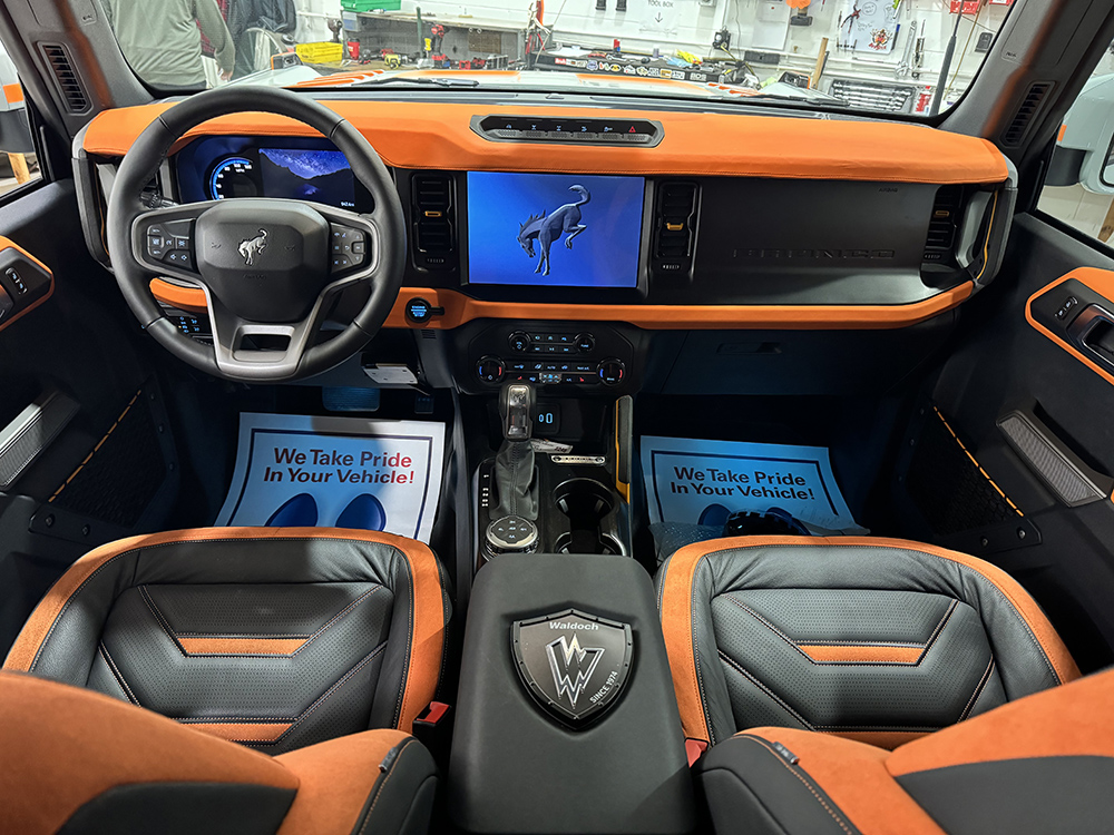 Bronco MAX - Waldoch